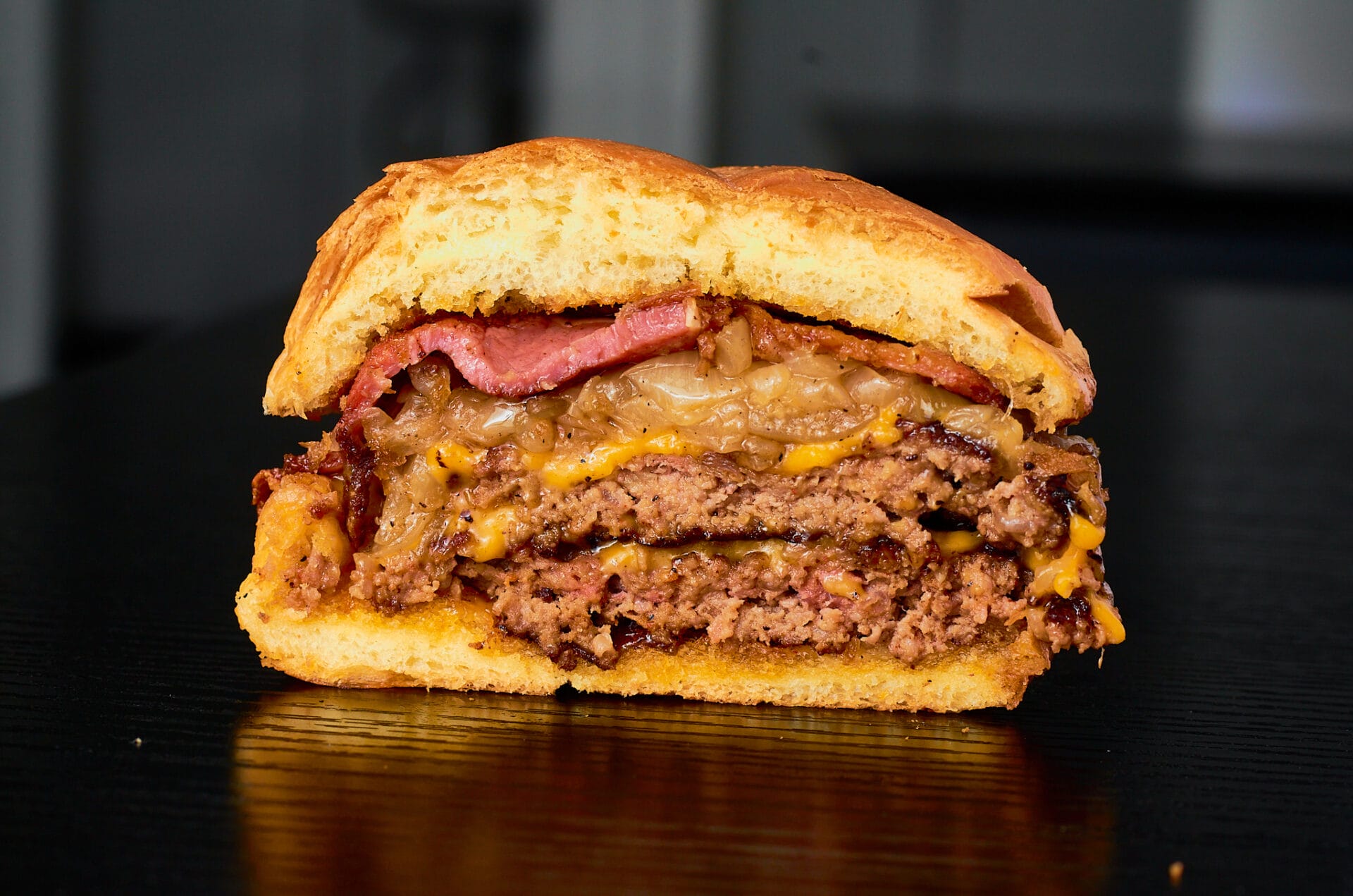 Savoring the Best House Burgers – Smash House Burger