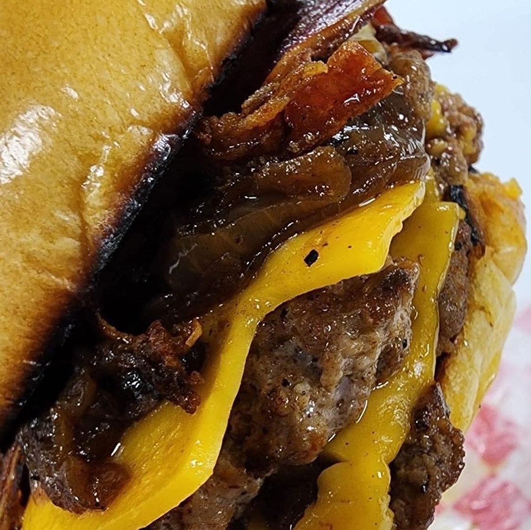 Spring Flavors: Enjoy Seasonal Meals at Smash House